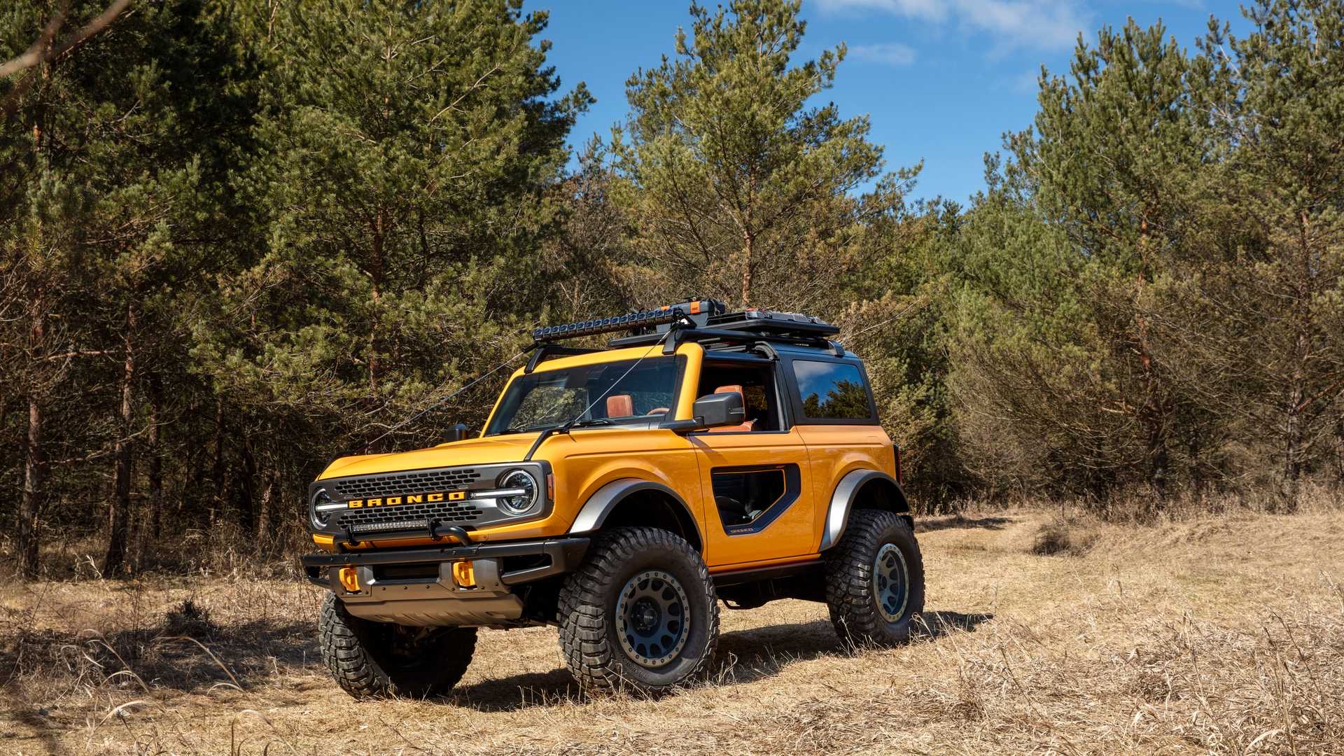 Iconic Ford Bronco returns with First-Ever Four-Door Models - Khulekani ...