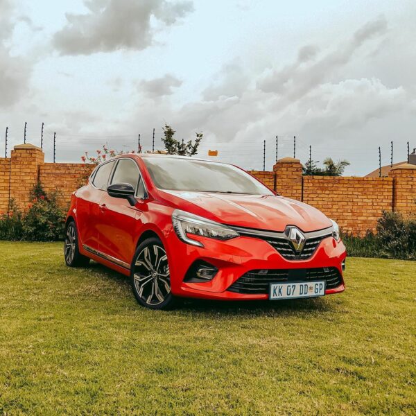 New Renault Clio V Intens driven - Khulekani On Wheels