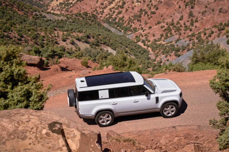 Land Rover unveils 8 Seater Defender 130 - Khulekani On Wheels