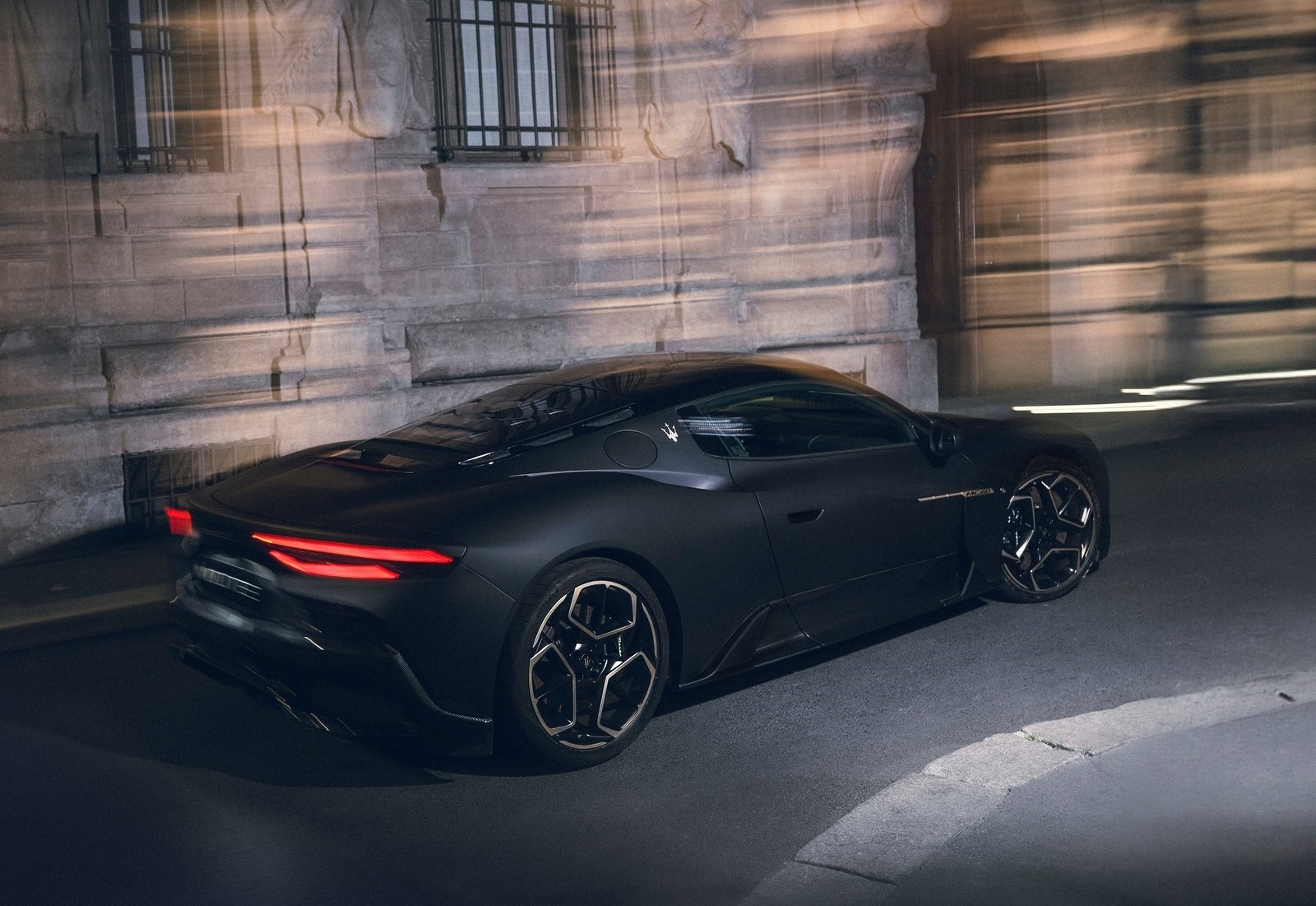 Maserati unleashes limited edition MC20 Notte Edition - Khulekani On Wheels