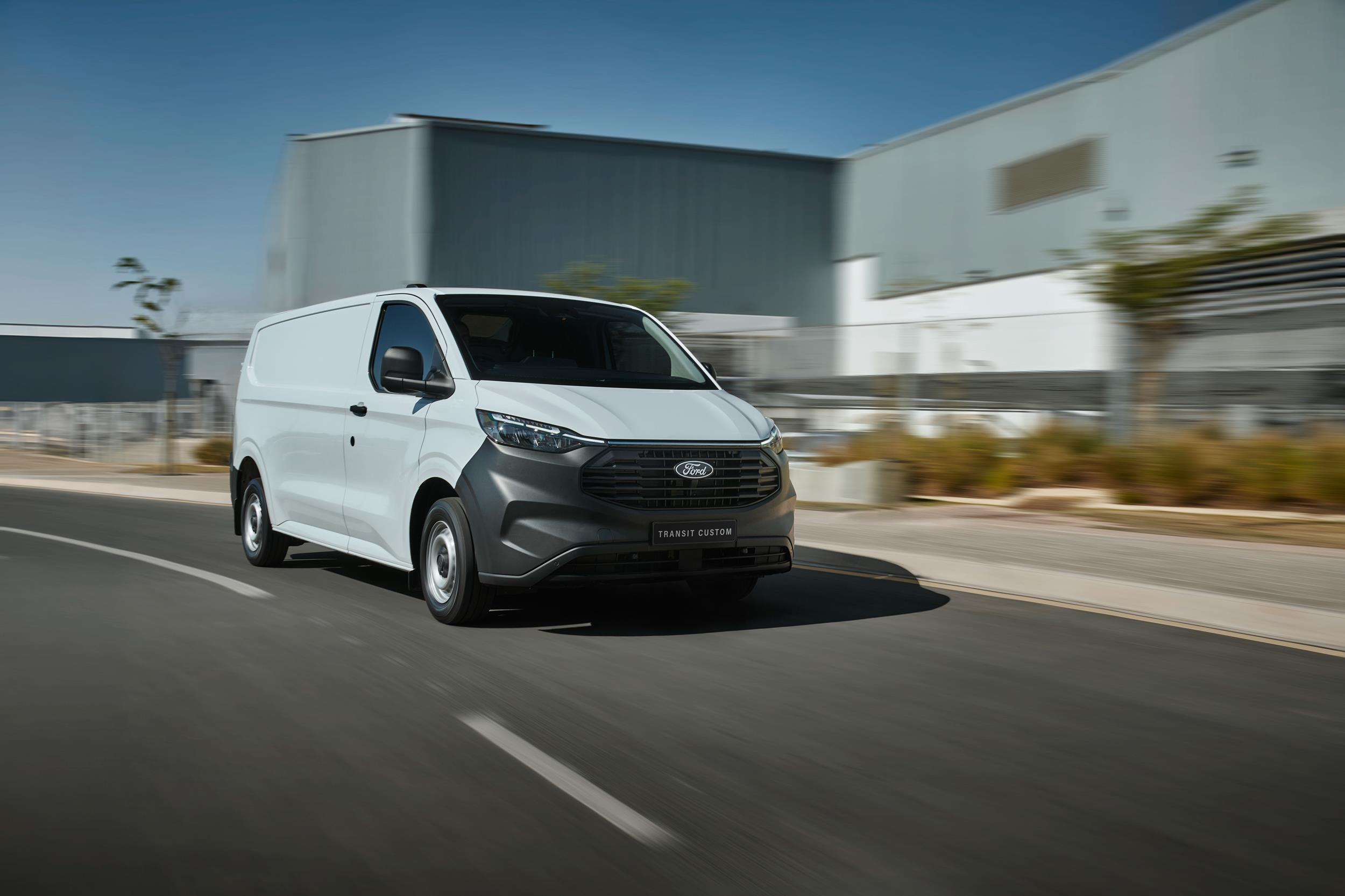 Ford SA expands local product lineup with new Transit Custom panel van ...
