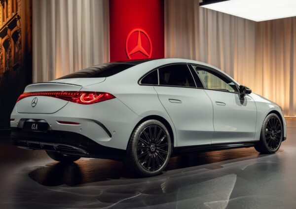 Mercedes-Benz unveils third-generation CLA with polarizing looks and EQ ...
